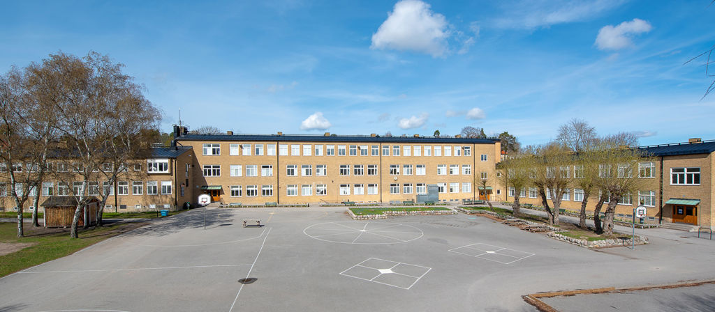 Starter nytt skoleprosjekt i Stockholm