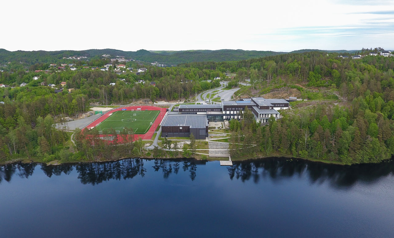 Tvedestrand videregående skole og idrettsanlegg